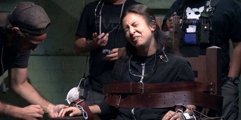 Fear Factor: 15 Crazy Rules All The Contestants Needed To Follow