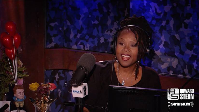 Robin Quivers Once Stormed Off The Howard Stern Show After An On-Air ...