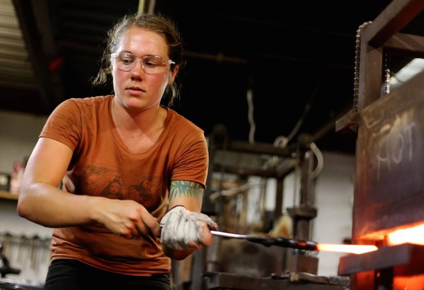 Forged In Fire: 15 Surprising Things That Go On Behind The Scenes