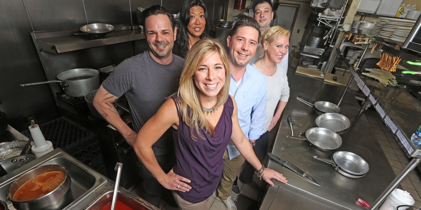 Hell's Kitchen: All The Juicy Details They Don't Show Us On Camera