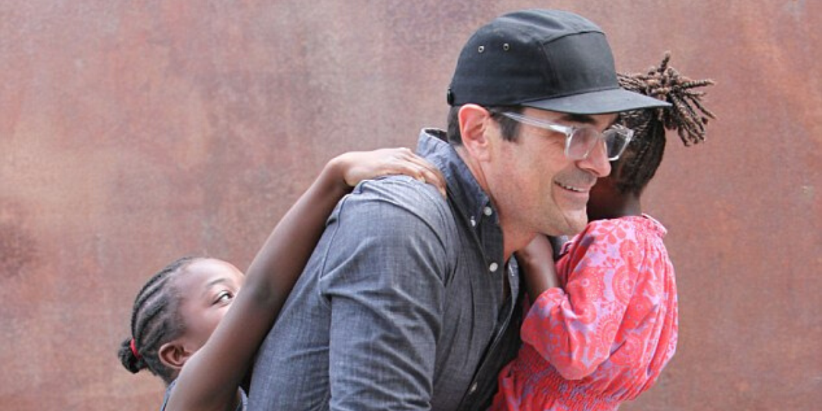 Who Are Ty Burrell's Wife And Daughters? An Inside Look At His Real ...
