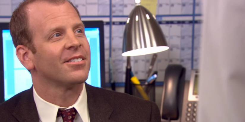 The Office: 10 Things That Prove Toby Is Actually In Love With Pam