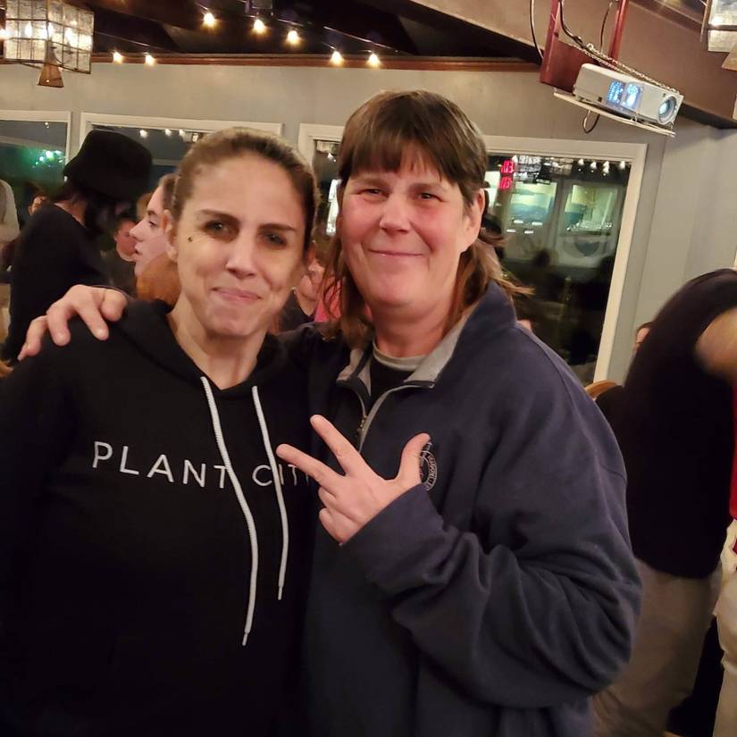 'Survivor' Fans Still Stand By Season 15 Contestant Denise Martin