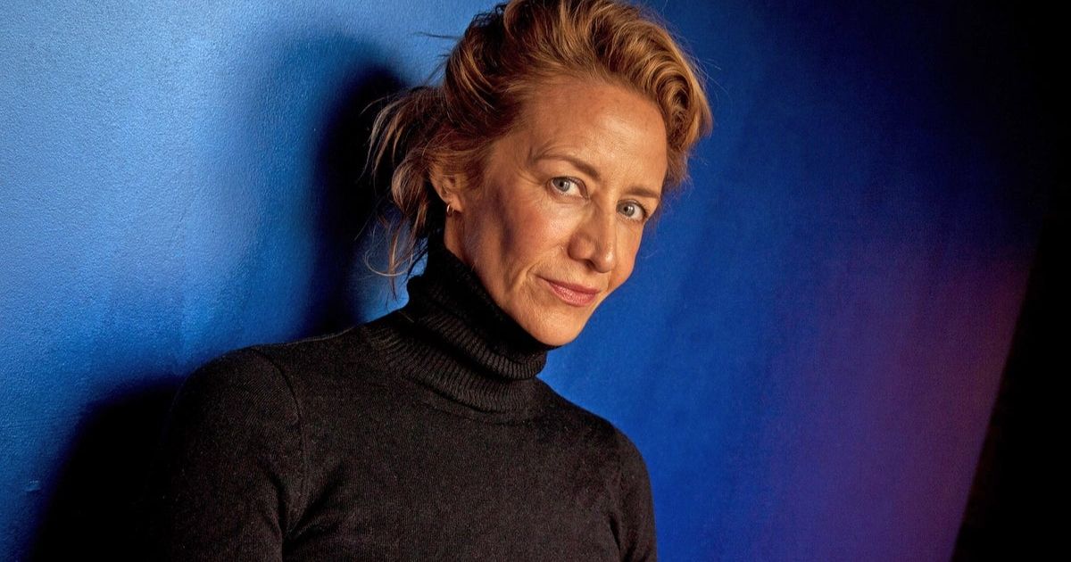 Ozark Cast Current Ages Relationship Statuses And Net Worths