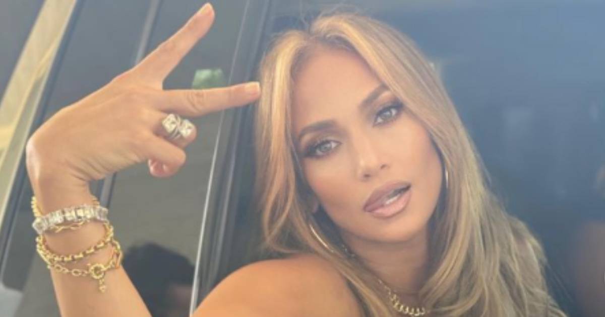 Who Is The Richest Jennifer In Hollywood?