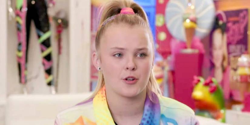 Is The Lack Of Scandal Surrounding Jojo Siwa An Indication Of Something ...