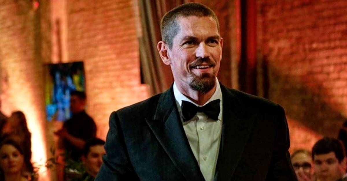 This Is Steve Howey's Life After 'Shameless'
