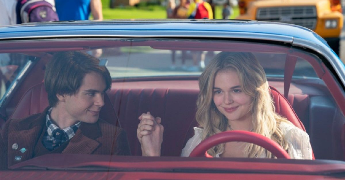 The Truth About ‘Gossip Girl’ Star Emily Alyn Lind’s Secret Boyfriend