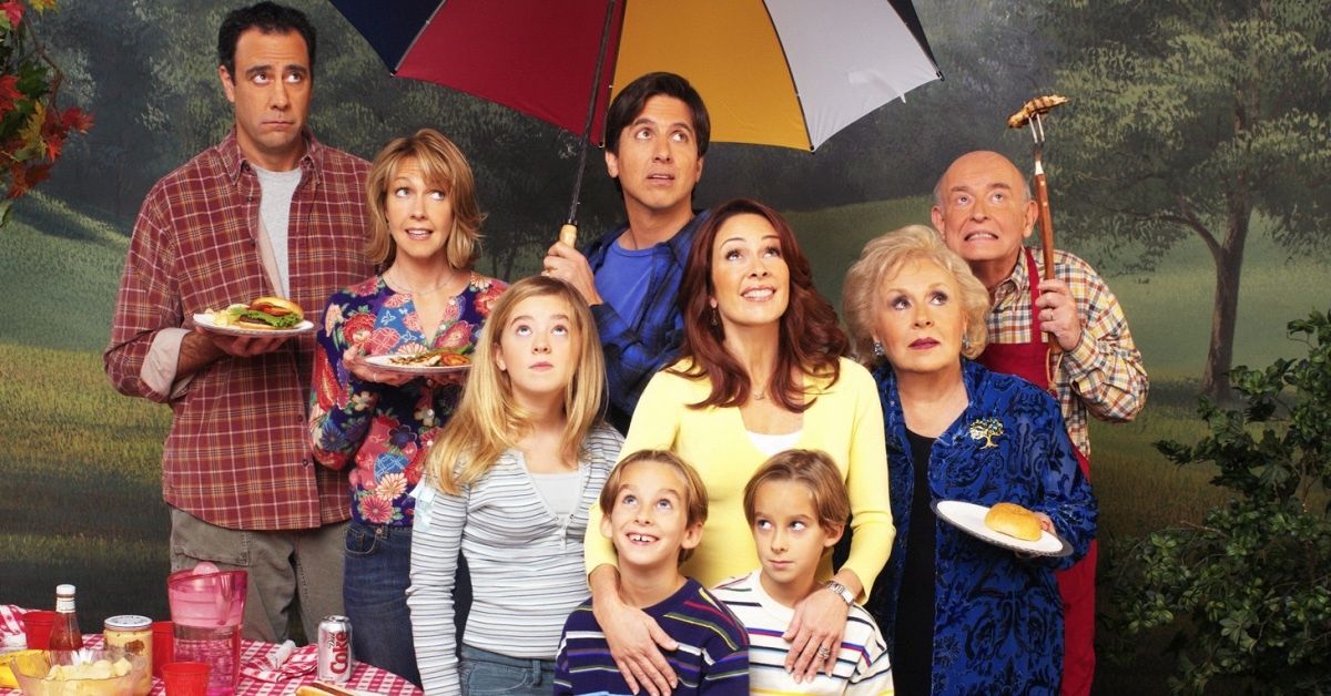 The Actors On This Iconic Sitcom Staged A Walkout Due To Their Low Salary