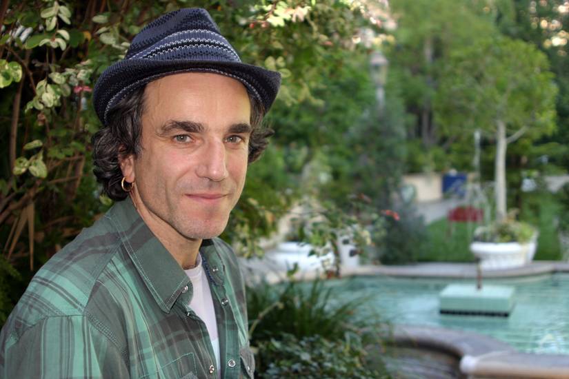 Daniel Day-Lewis Had A Dark Experience On The Set Of Phantom Thread, So ...