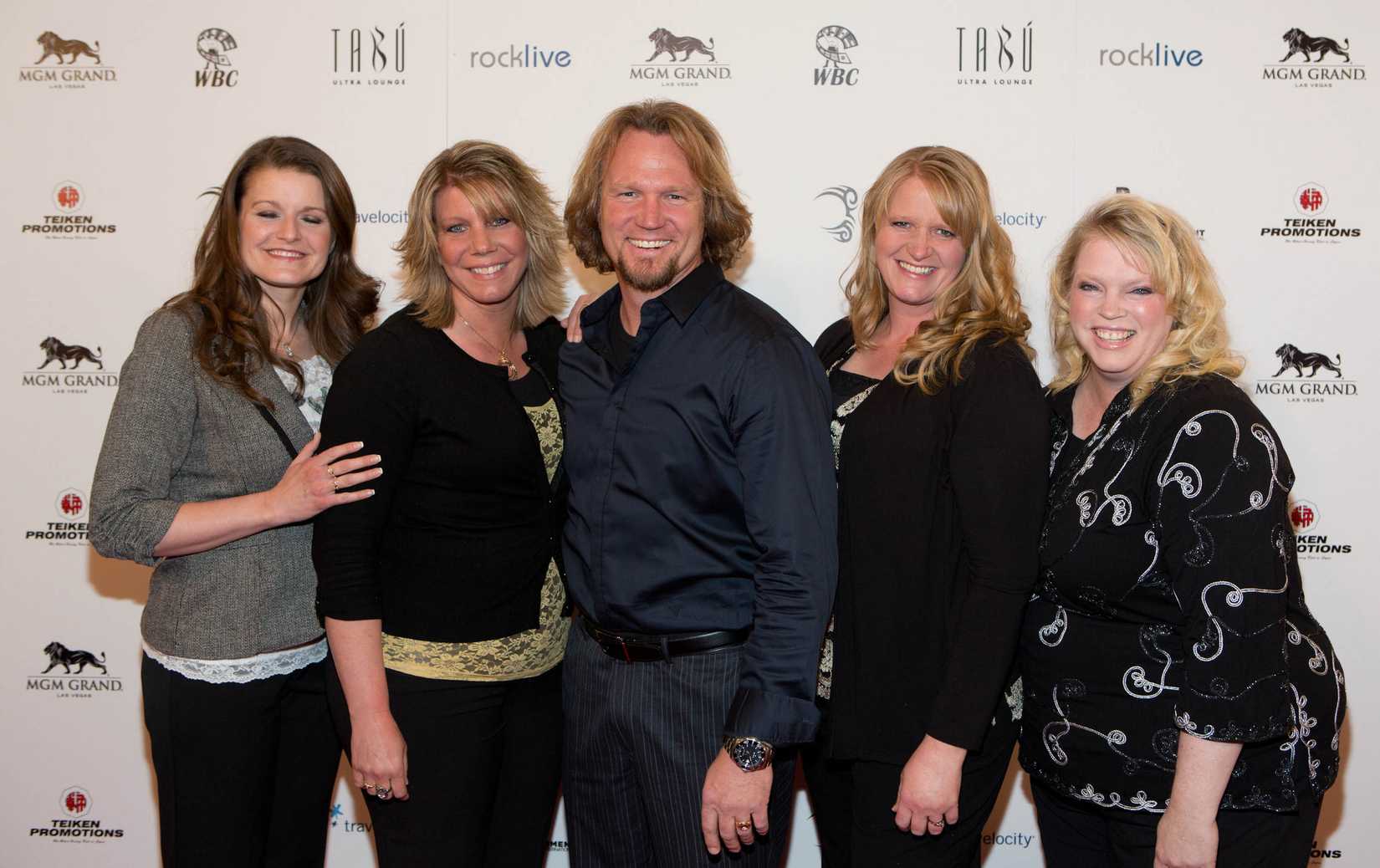 Sister Wives S19: The Brown Family Address Garrison's Sudden Death In ...