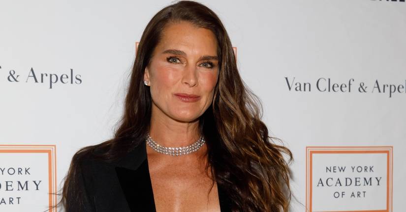 The Heartbreaking Truth About Brooke Shields' Experience As A Child Star In Hollywood