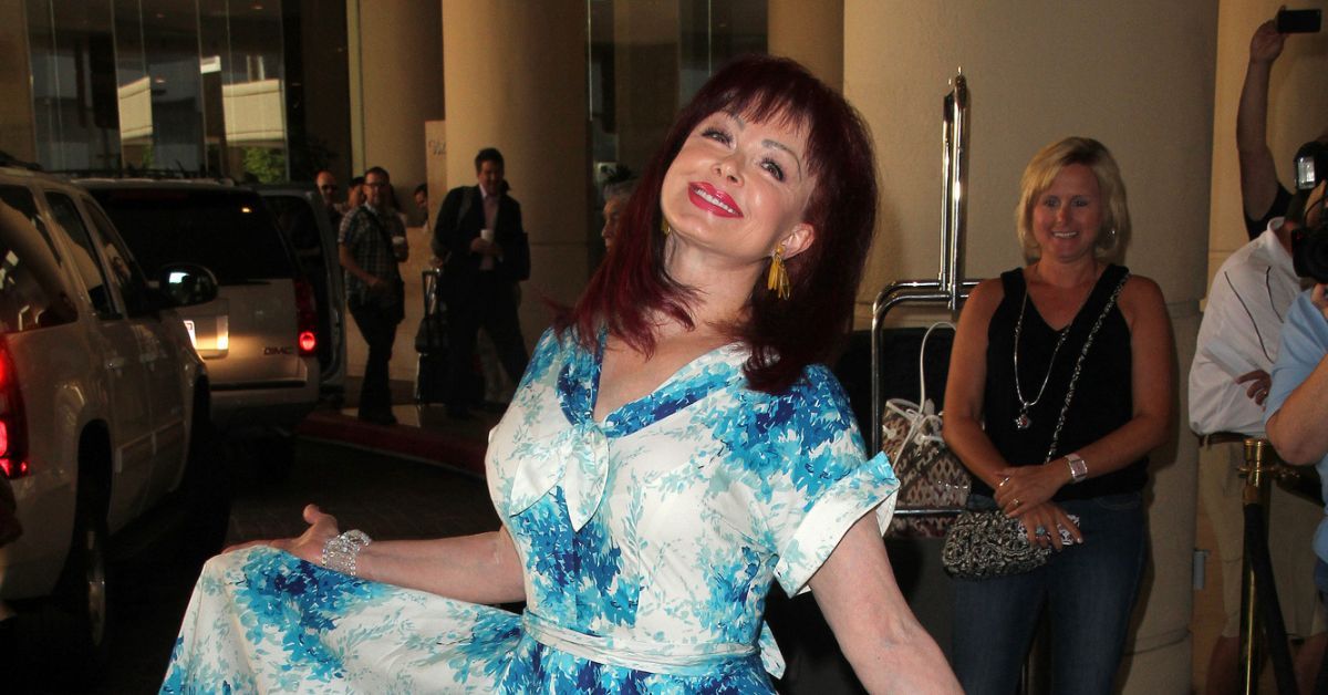 The Dark Side To The Judd Family Drama, Revealed