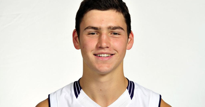 Julia Louis Dreyfus's Son Charlie Hall Is Extremely Guarded About His ...