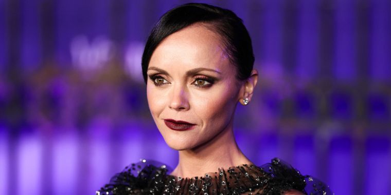 How Childhood Trauma Followed Christina Ricci Into Adulthood