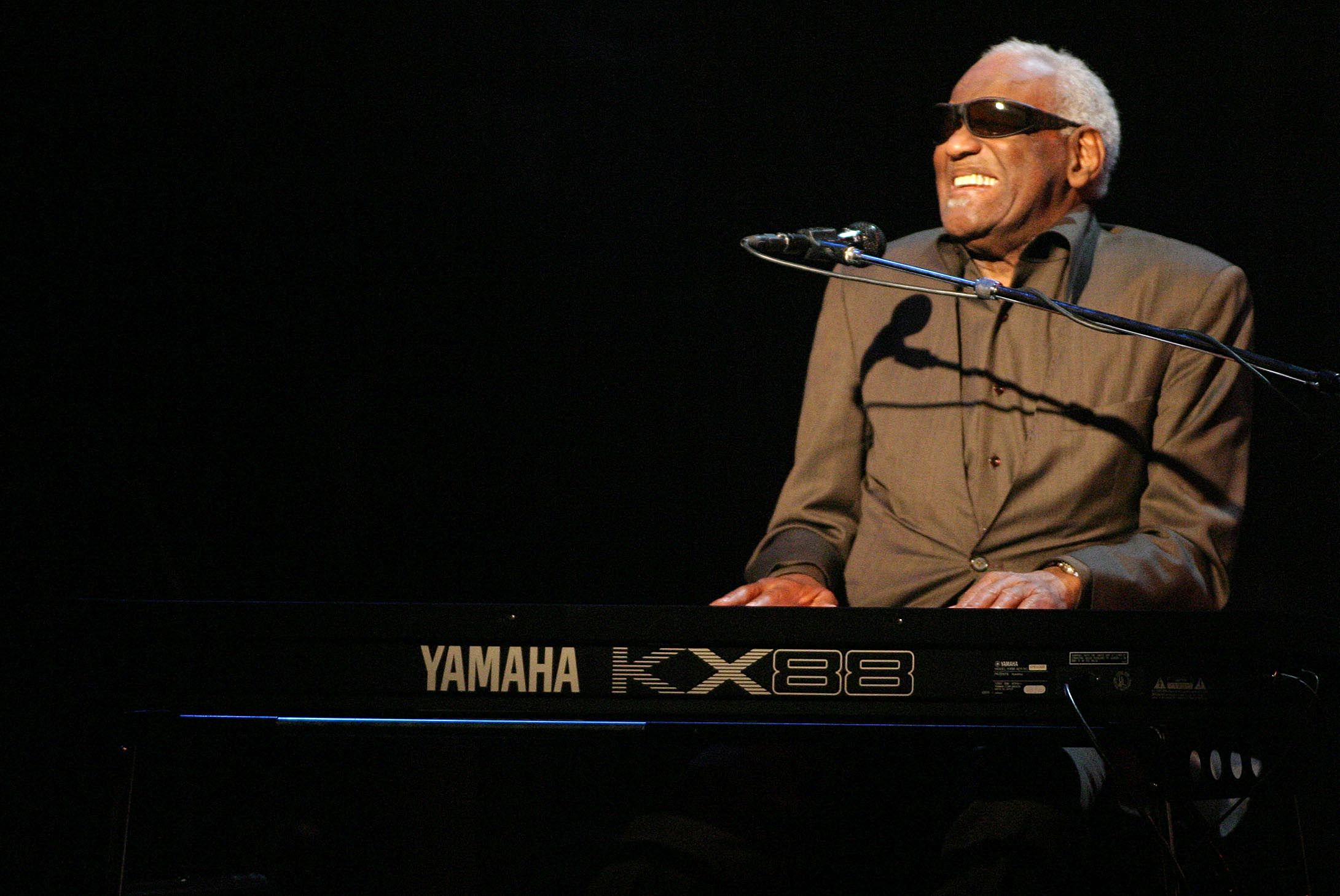 5 Biopics That Were Hated By Fans, And 5 That Are Beloved