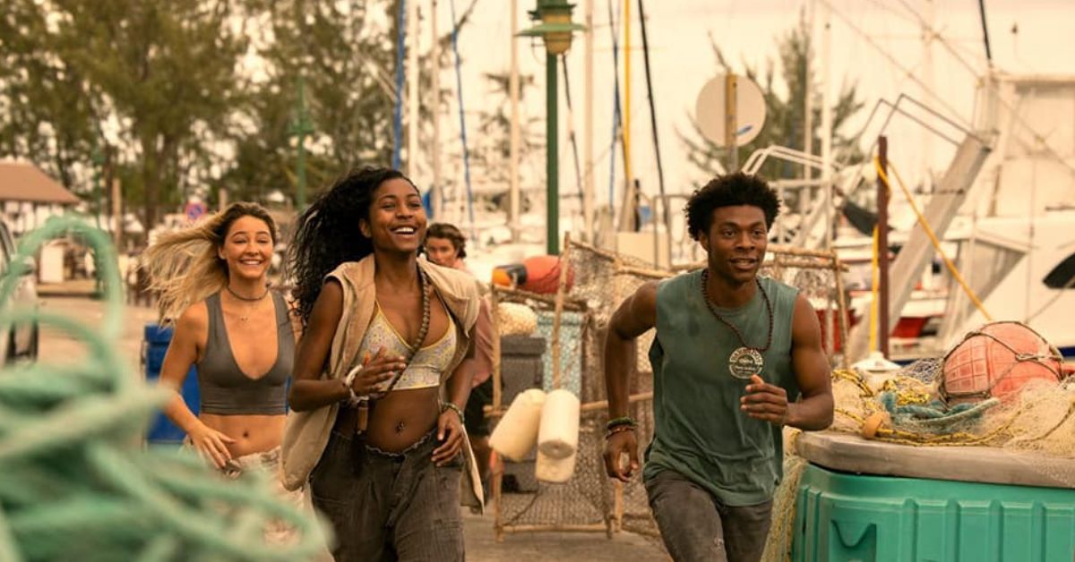 The Cast Of Netflix's Outer Banks May Not Be Making Nearly As Much As You'd Think