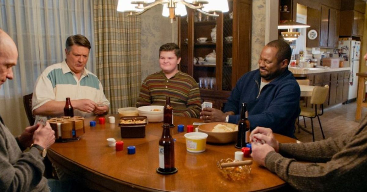 What The Cast of Young Sheldon Actually Thinks About The Big Bang ...