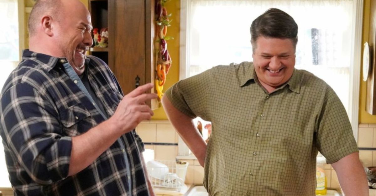 What The Cast of Young Sheldon Actually Thinks About The Big Bang ...