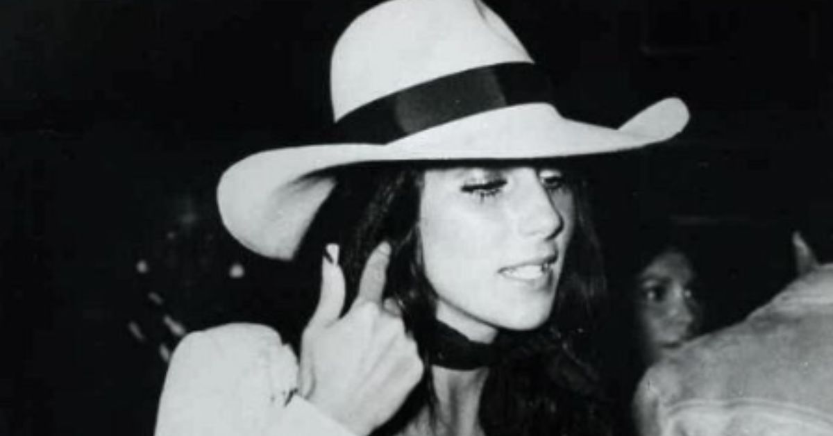 10 Celebrity Summer Hats From The Past That Are Desperately Needed For ...