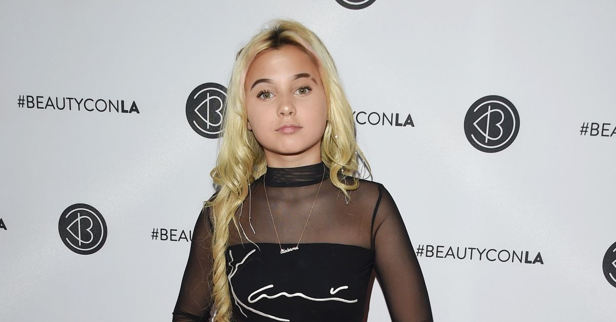 Travis Barker's Daughter Alabama Isn't A Child Anymore, Here's What She ...