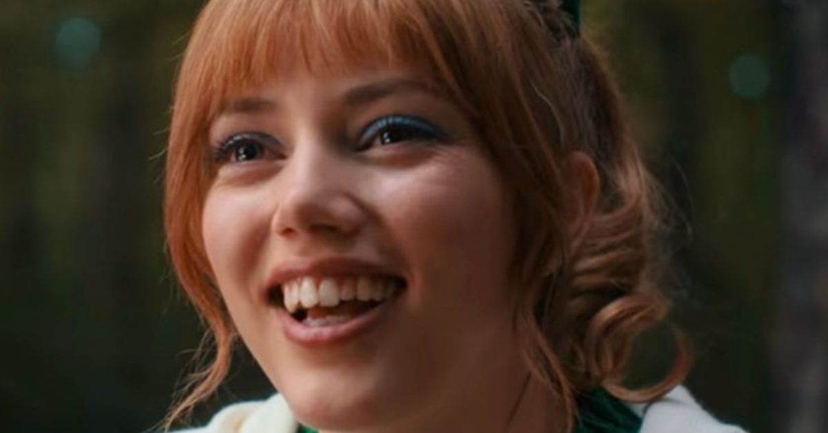 Has Grace Van Dien's Net Worth Blown Up After Playing Chrissy In ...