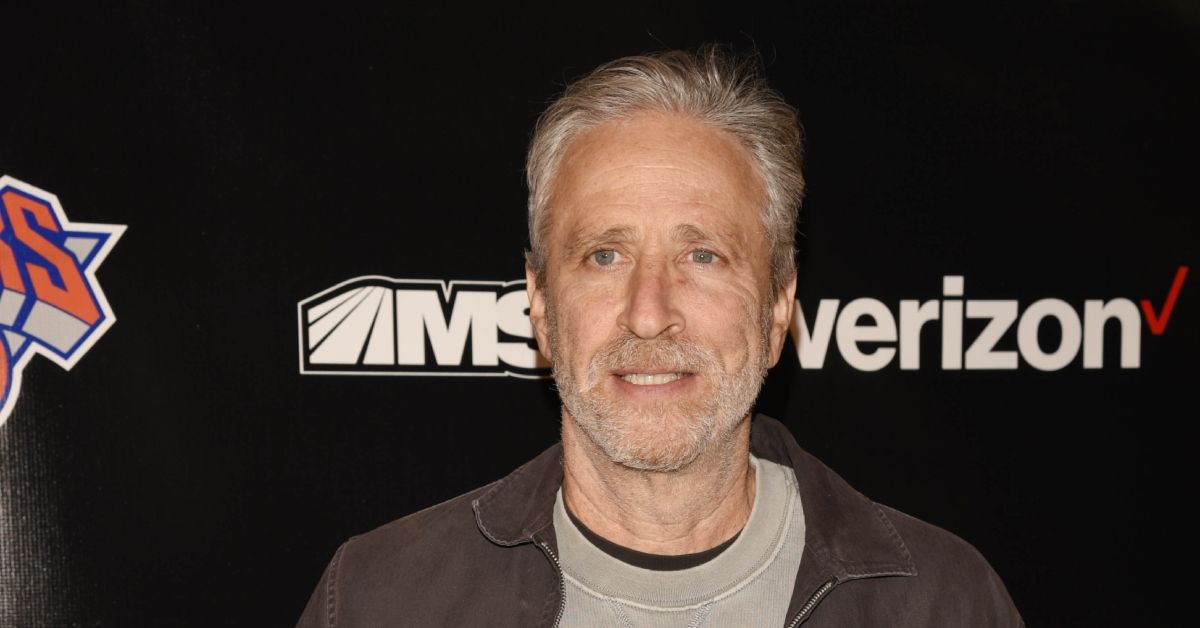 Jon Stewart Couldn't Make Eye Contact With Stephen Colbert During His ...