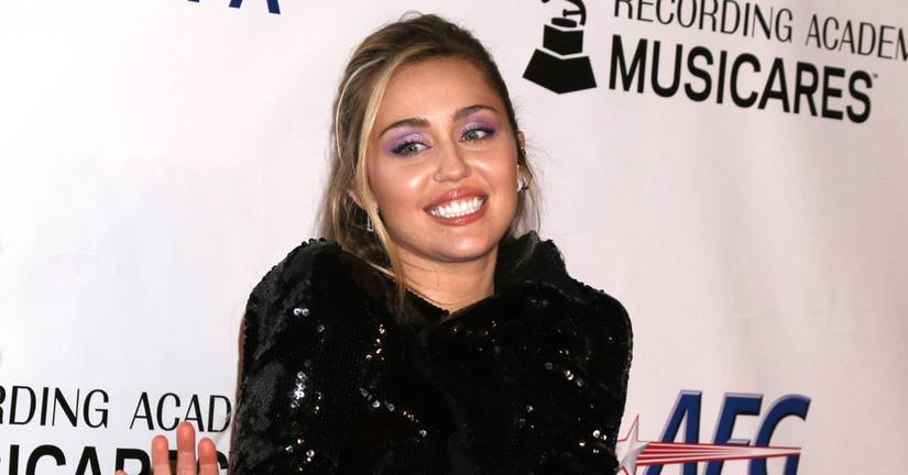 Miley Cyrus' Strange Vocal Fry Is TikTok’s Viral Obsession, But Here's ...