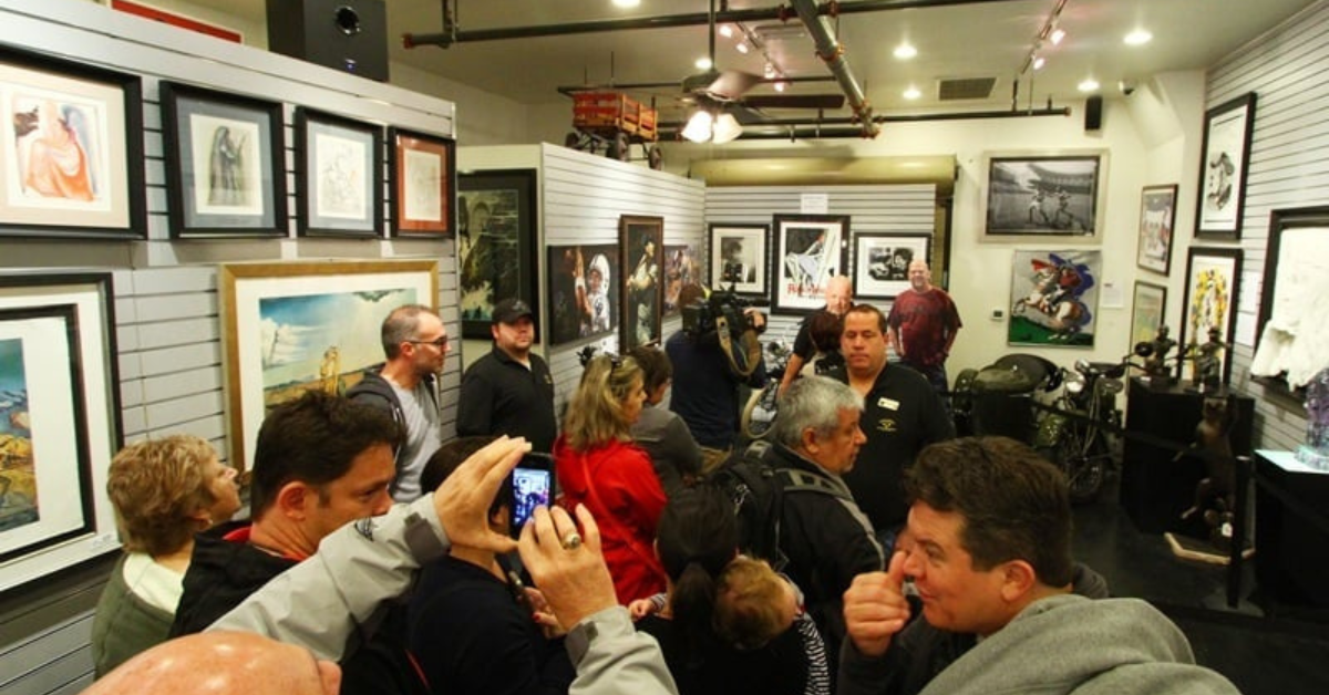 Does Pawn Stars Hire Extras? One Person Says Yes, And Got Directed As ...