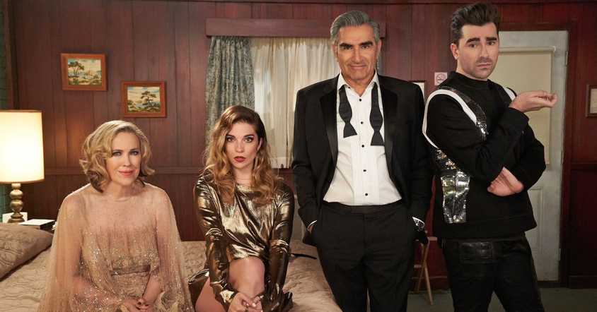 The Cast Of Schitt's Creek Ranked By Net Worth