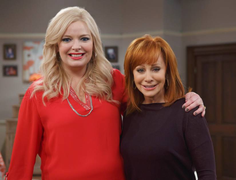 How Steve Howey Really Felt About Working With Reba McEntire On The ...