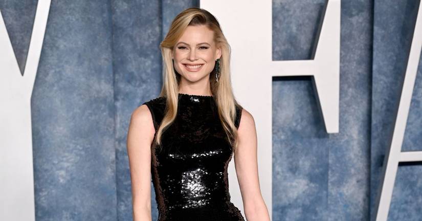 Does Adam Levine’s Wife Behati Prinsloo Earn More Money From Her ...