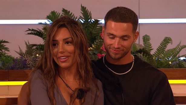 Exclusive: Did Tanyel Revan Have Eyes For Ron Hall? The 'Love Island ...