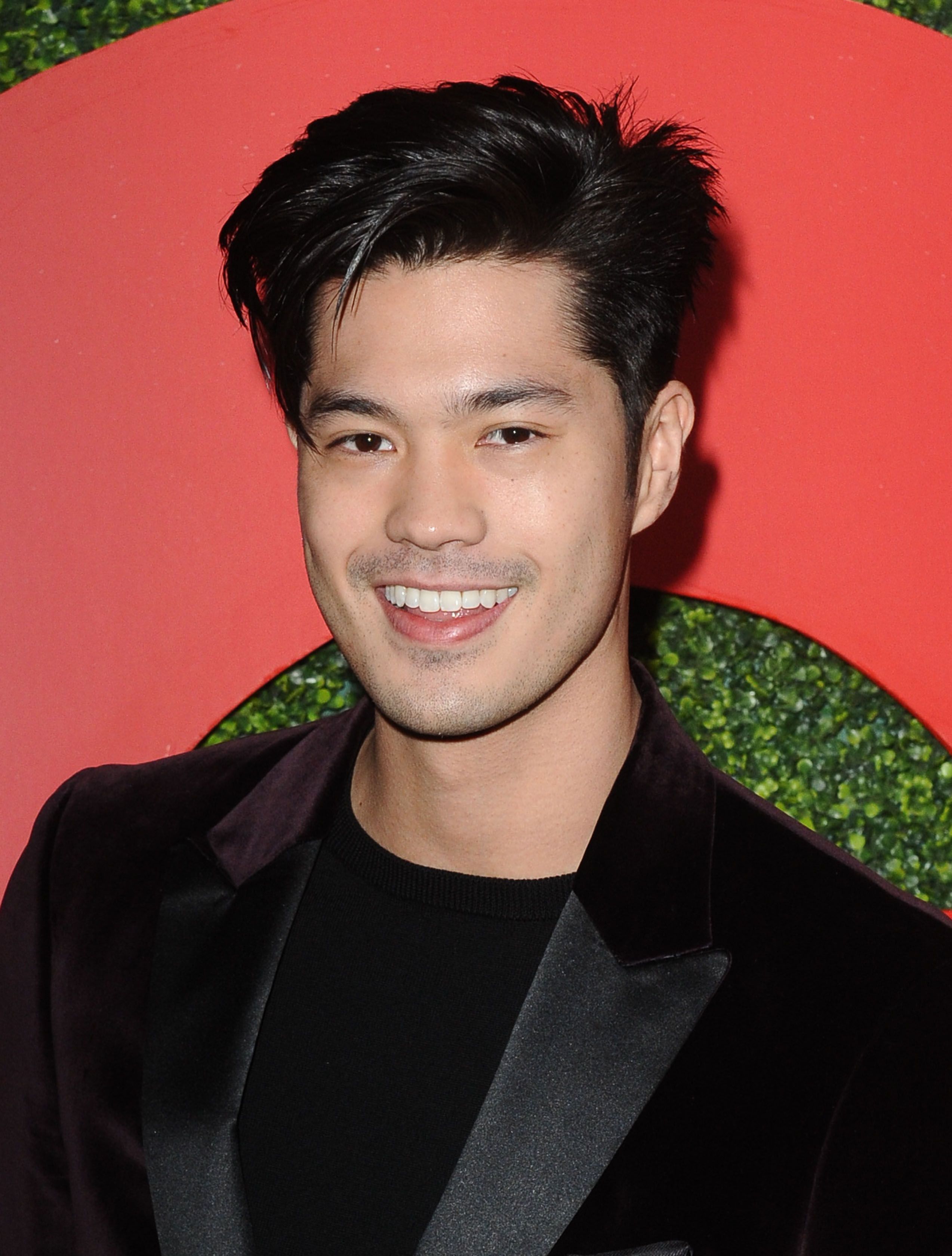 Ross Butler Took A Major Career Risk Picking 13 Reasons Why Over Riverdale