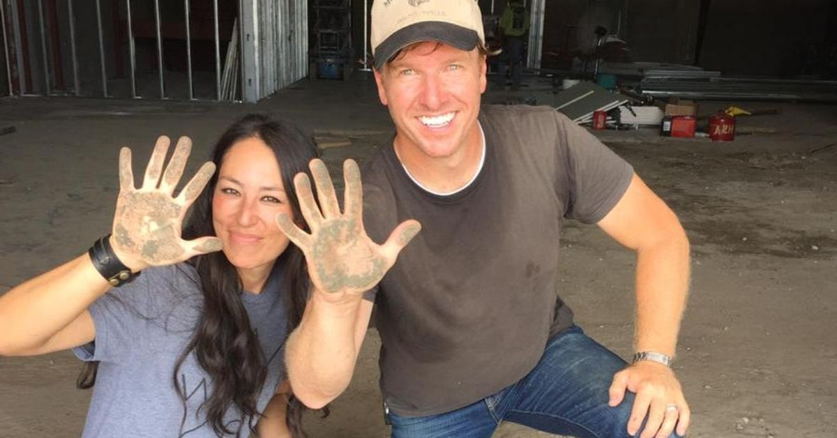 Is Chip And Joanna Gaines' Relationship Anywhere Near As Wholesome As ...