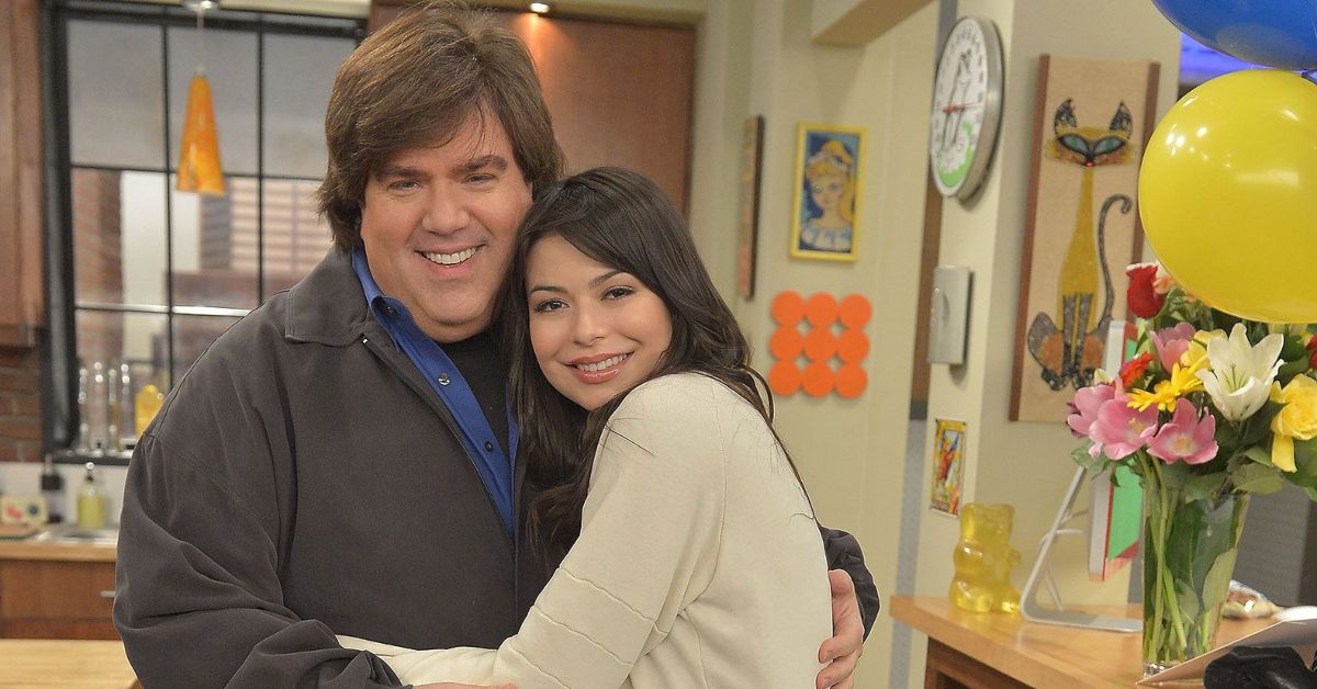 Peyton List's Twin Brother Spencer Has Become Less Of A Mystery After ...