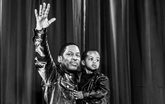 Who Are Chris Rock’s Brothers?