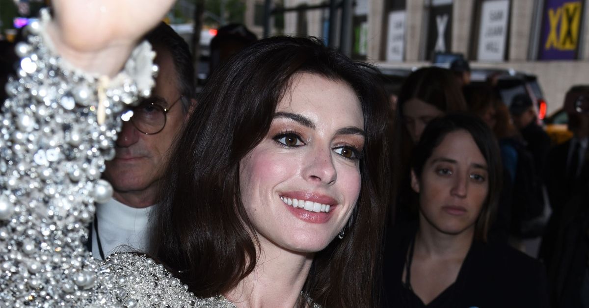 Here's Why Anne Hathaway Gave Up Her Dream Of Becoming A Nun