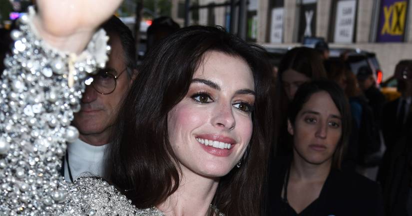 Here's Why Anne Hathaway Gave Up Her Dream Of Becoming A Nun