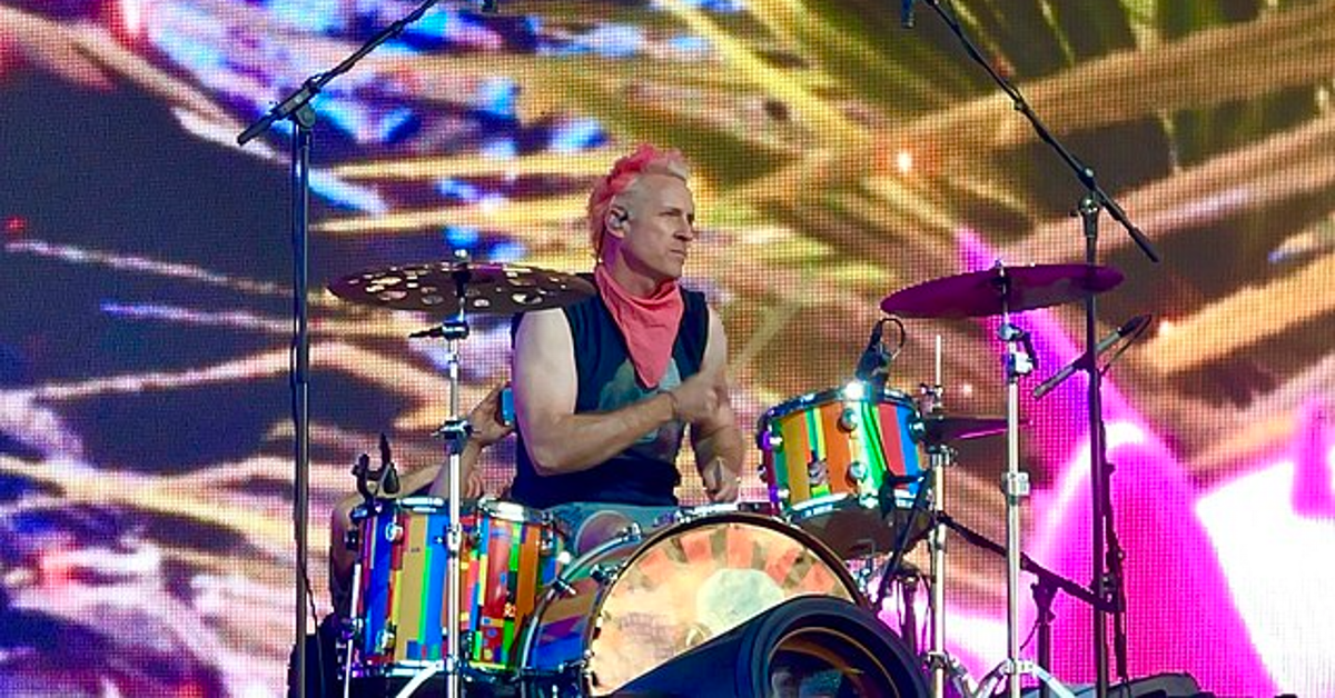 The Foo Fighters New Drummer Josh Freese Has Been Criticized By Diehard ...
