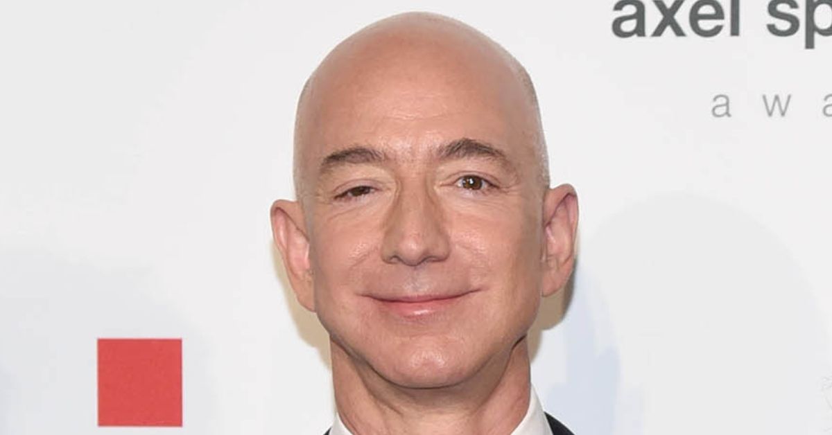 Jeff Bezos' Ex-Wife Mackenzie Scott Refuses To Give All Of Her Divorce ...