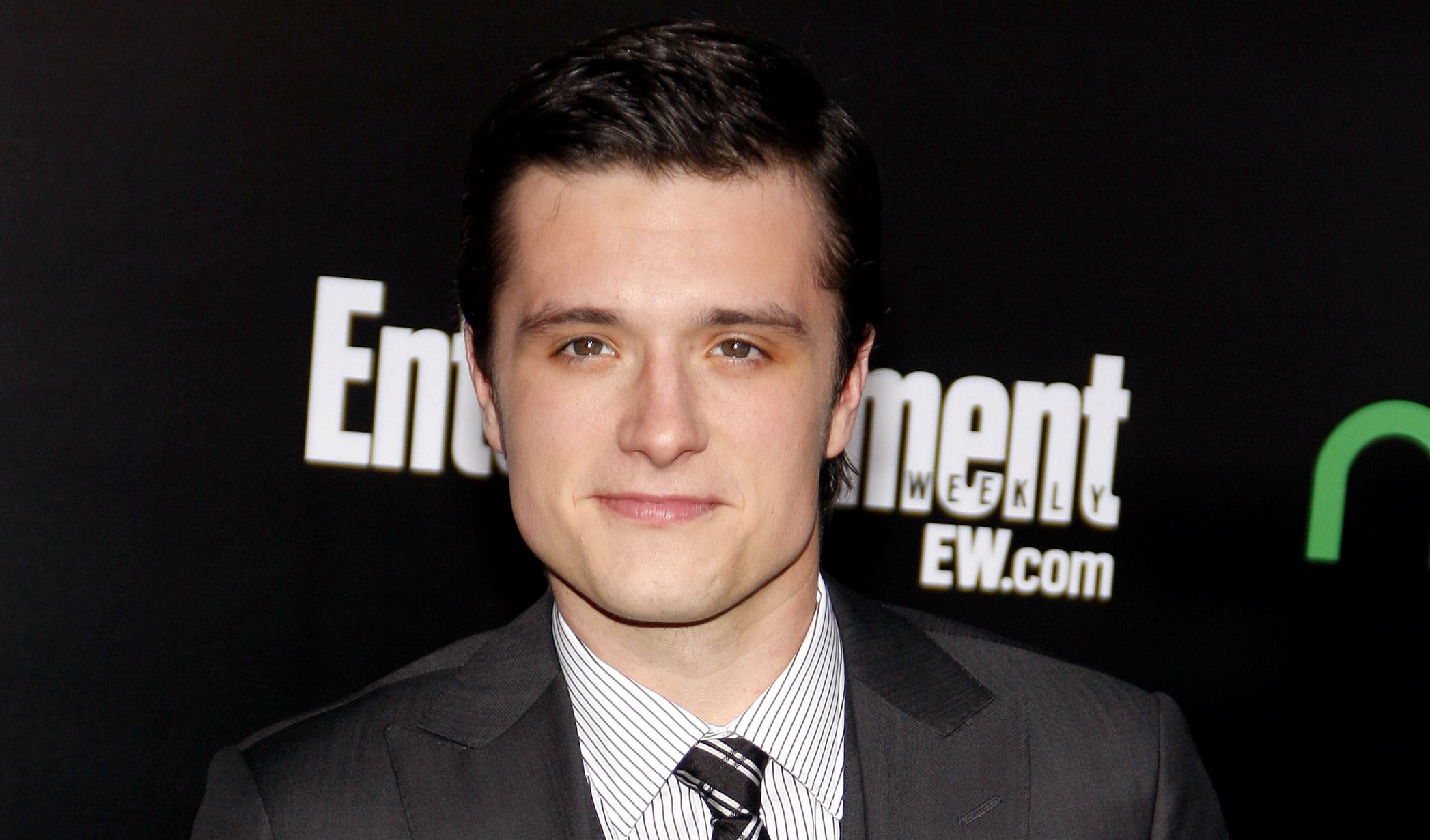 How Josh Hutchersons Hatred For Hollywoods Business Shapes His Role Selection Since Hunger Games