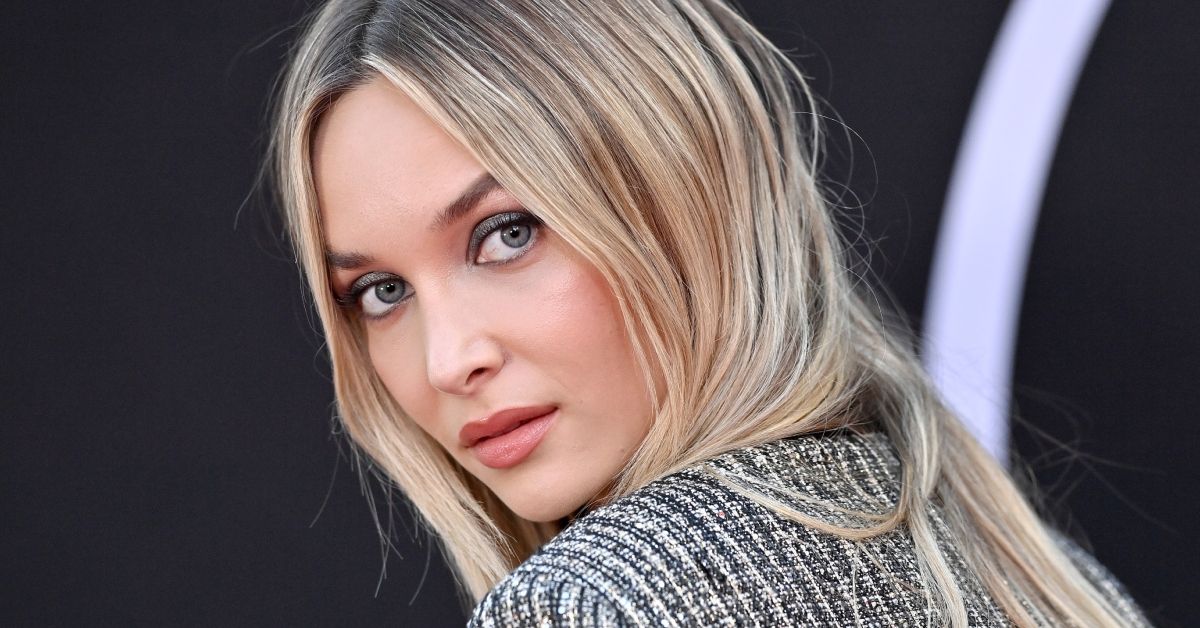 Does Cole Sprouse's Girlfriend Ari Fournier's Net Worth Support The ...