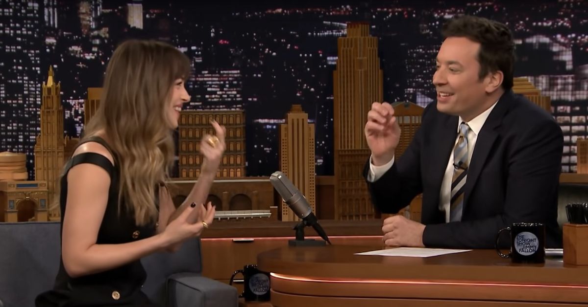 Dakota Johnson Called Out Jimmy Fallon's Rude Behaviour In This ...