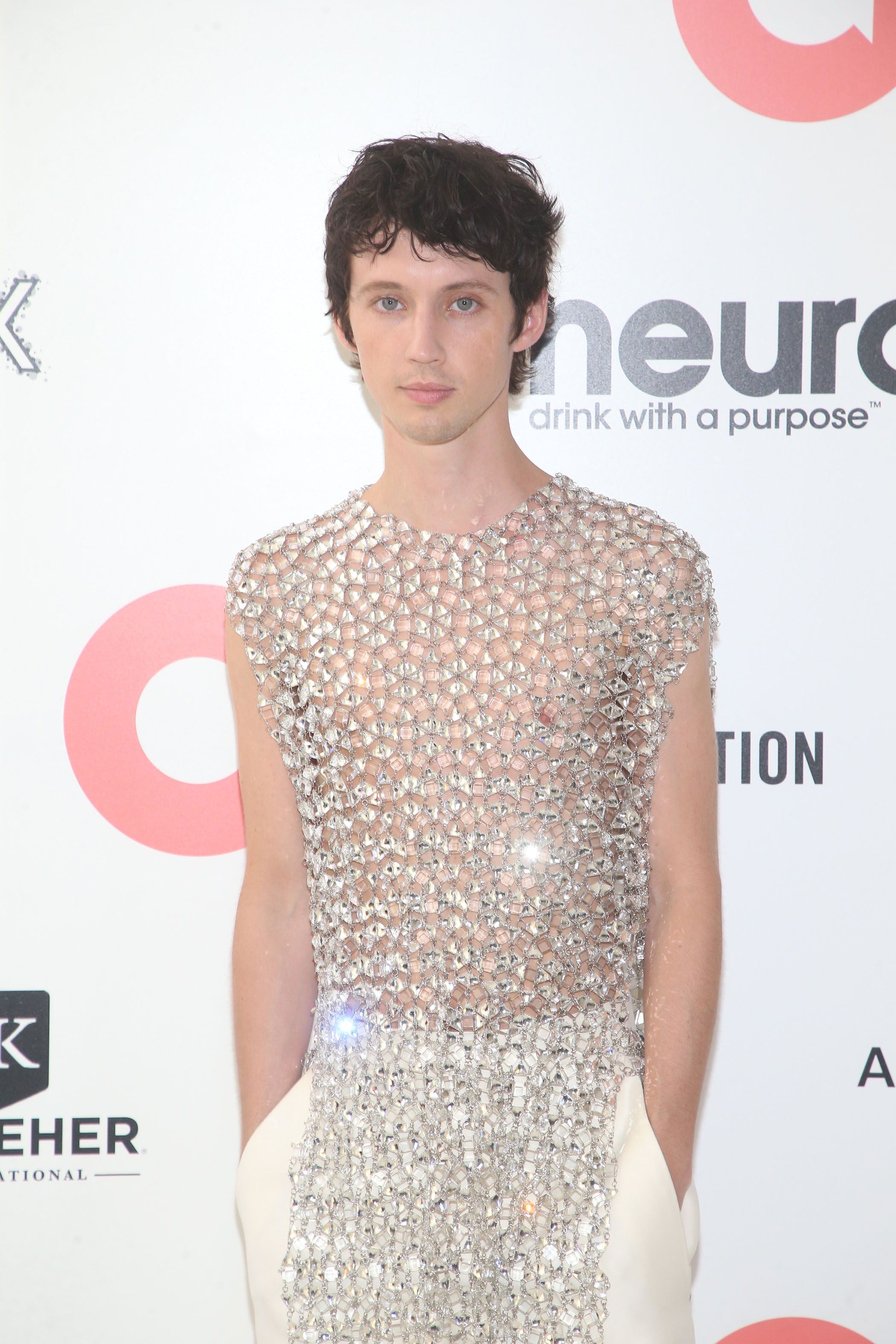 How Troye Sivan Really Felt About The Sam Levinson Controversy ...