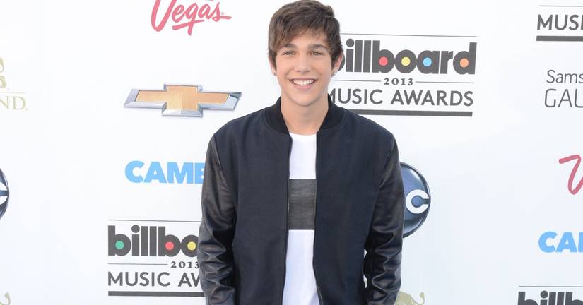 Does Madelyn Cline’s Boyfriend Jackson Guthy Have A Higher Net Worth ...