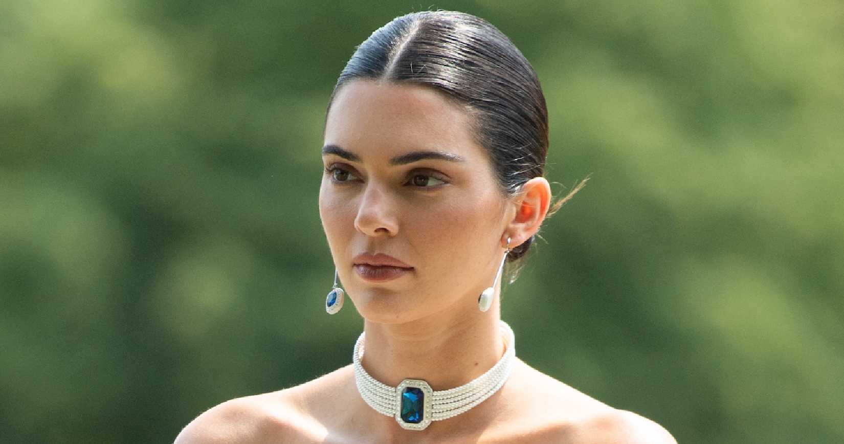 Kendall Jenner's Modeling Has Earned Her A Mssive Net Worth: Here's How ...