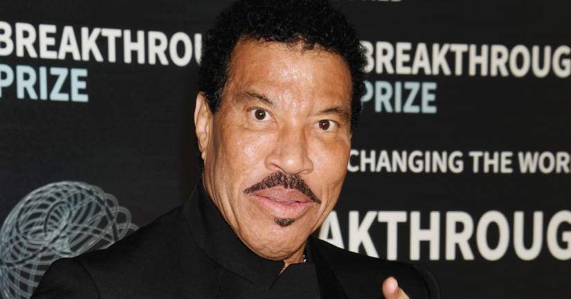 Lionel Richie Was Sued For Plagiarism For Years Creating A Dark Mark On ...