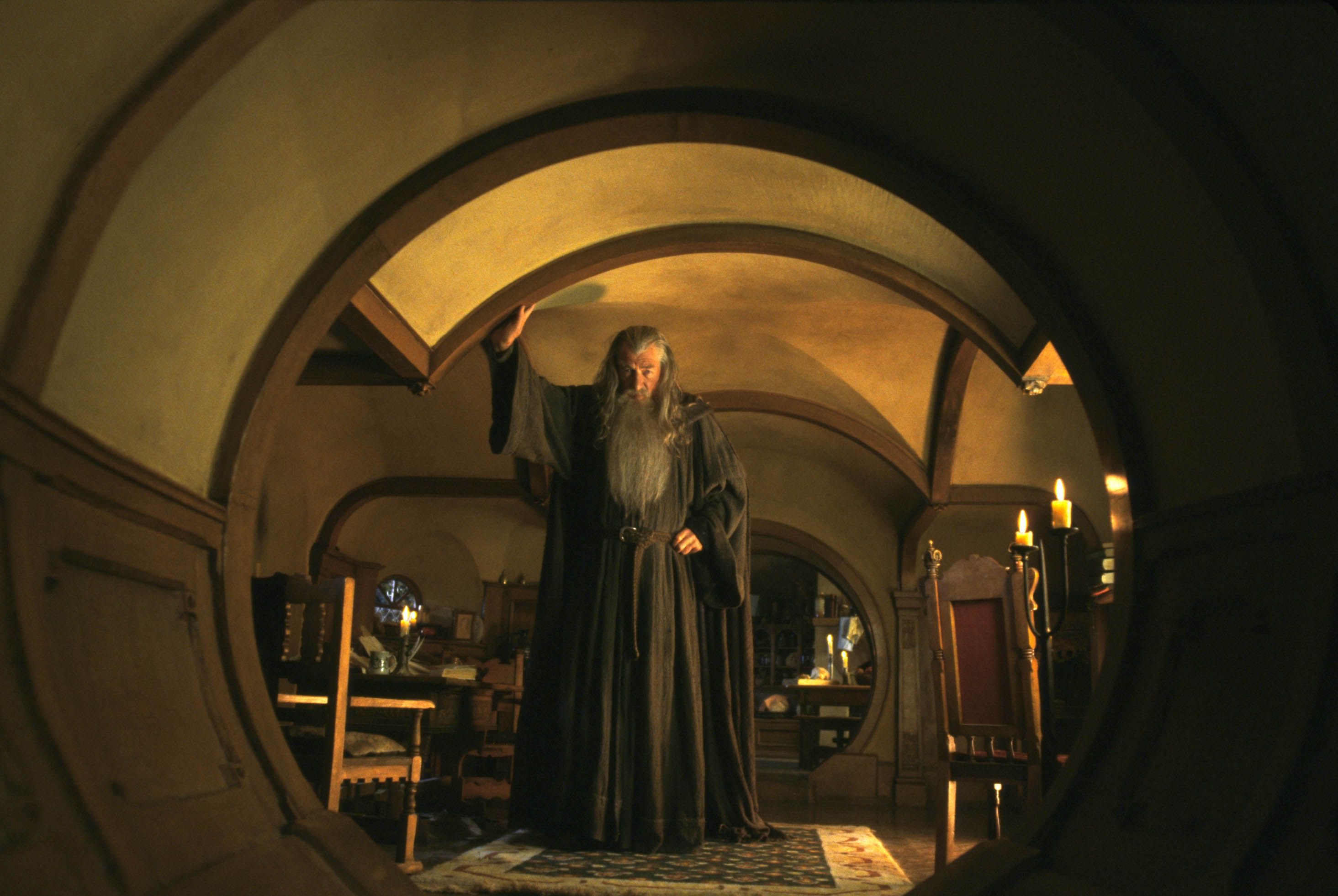 Ian McKellen Had A Complete Emotional Breakdown In Front Of The Green ...