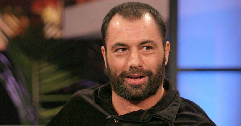 Joe Rogan's Unhealthy Habit Makes Him Feel Like An 'Idiot'